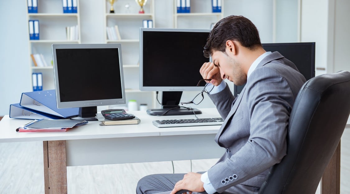 What Causes Alcoholism in the Workplace | Rehab Center